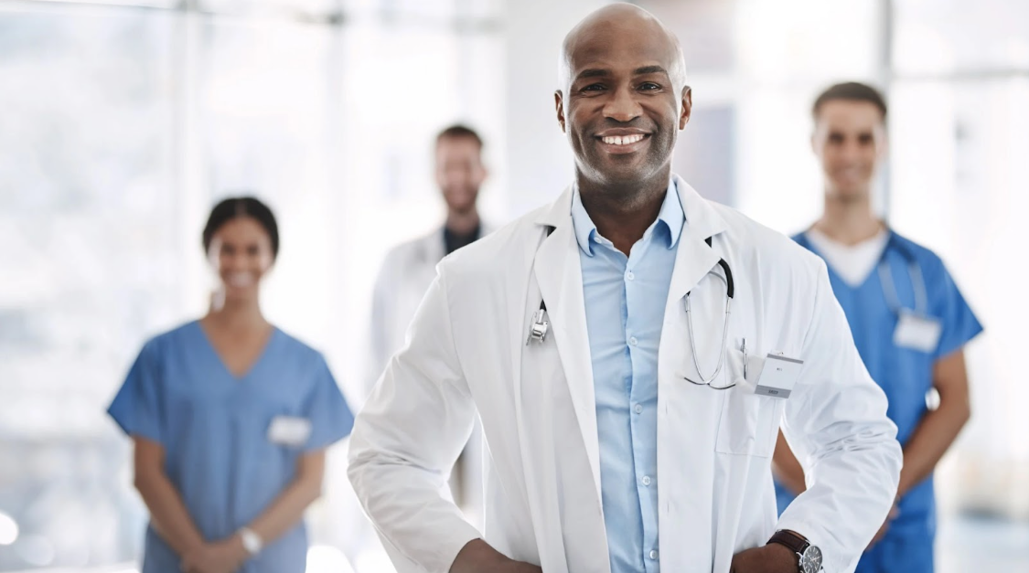 Como saber a qual especialista médico recorrer: um guia para ...